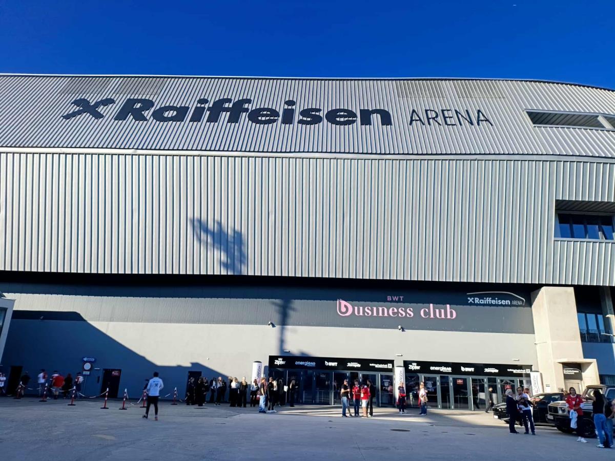 BINTEO από Raiffeisen Arena: Στο γηπεδο από νωρίς οι ευδιάθετοι ...