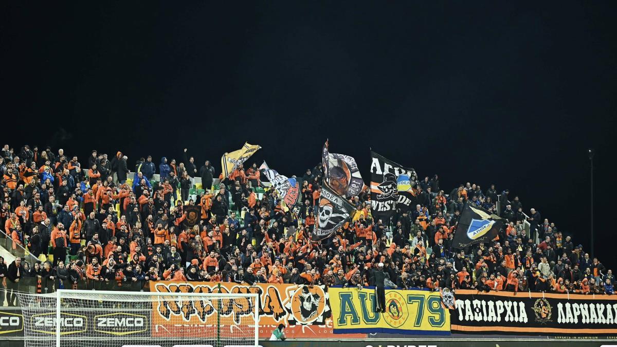 ΑΠΟΕΛ: ΤΕΛΟΣ τα εισιτήρια με ΑΕΚ | Thema Sports Αθλητικές Ειδήσεις