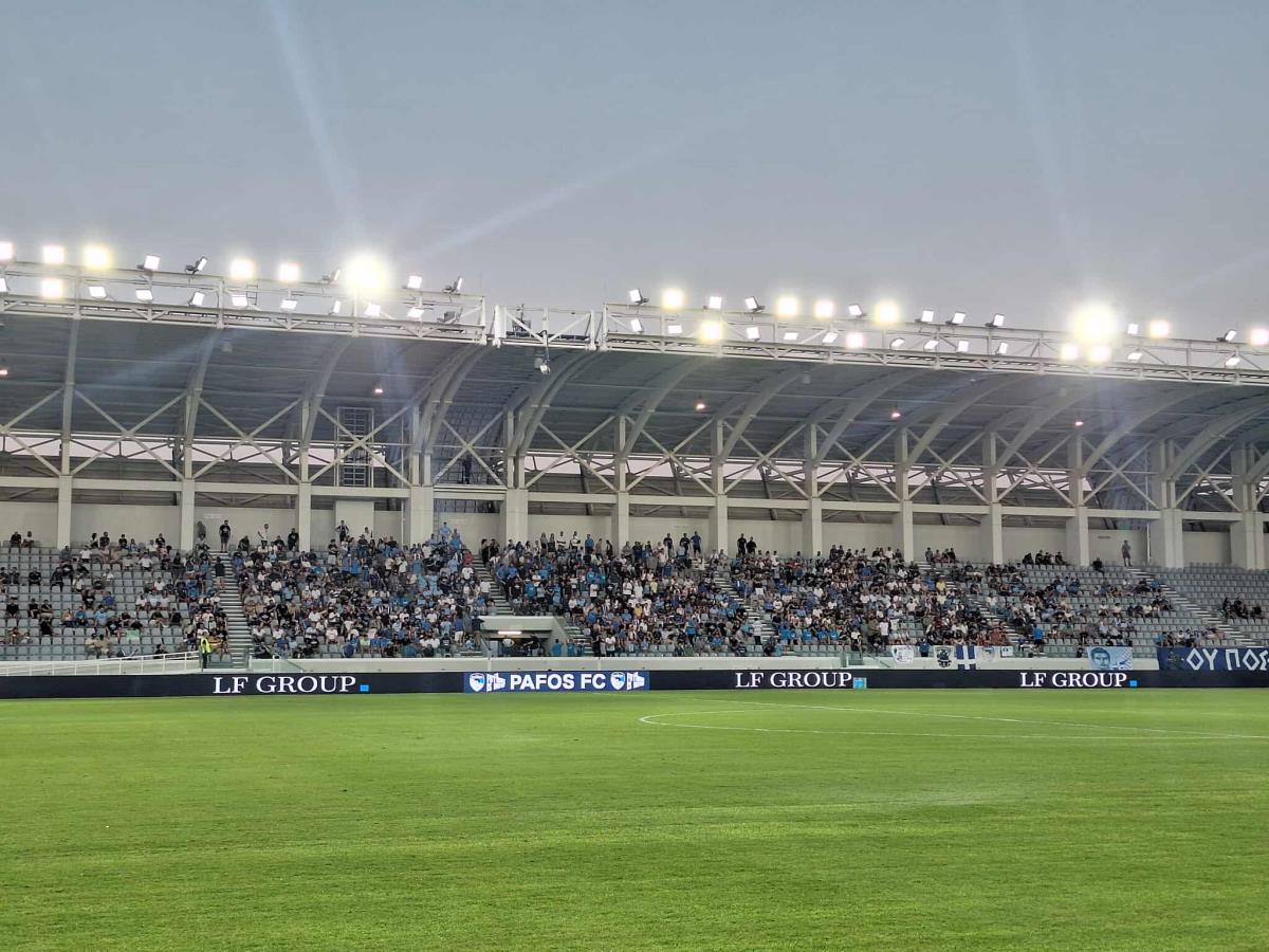 ΦΩΤΟΓΡΑΦΙΕΣ: Οι Παφίτες στο 'Άλφαμέγα' | Thema Sports Αθλητικές Ειδήσεις